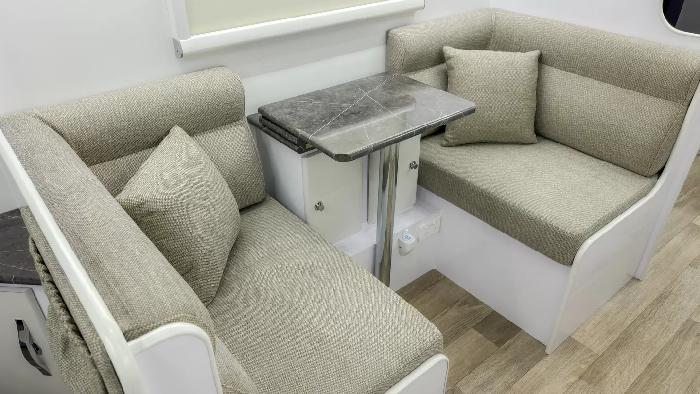 MY25 SRT-19 - Snowy River Townsville